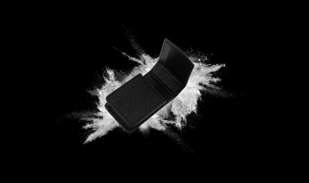 ELEVATE YOUR NYSBERRY RITUAL: THE ESSENTIAL LUXURY LEATHER POUCH FOR H ...